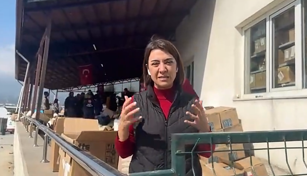 Gamze Taşcıer, deprem bölgesinden Fahrettin Koca'ya seslendi ...